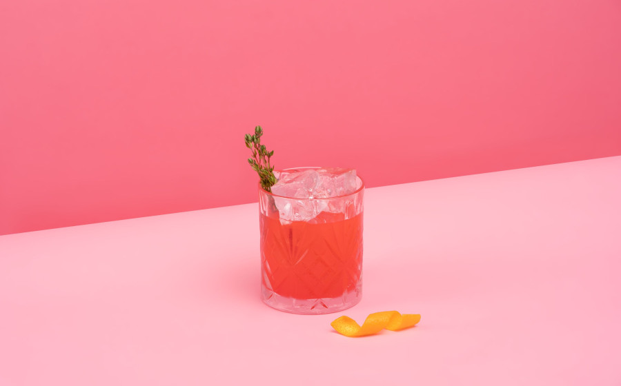 Trojka Red · Trojka Vodka