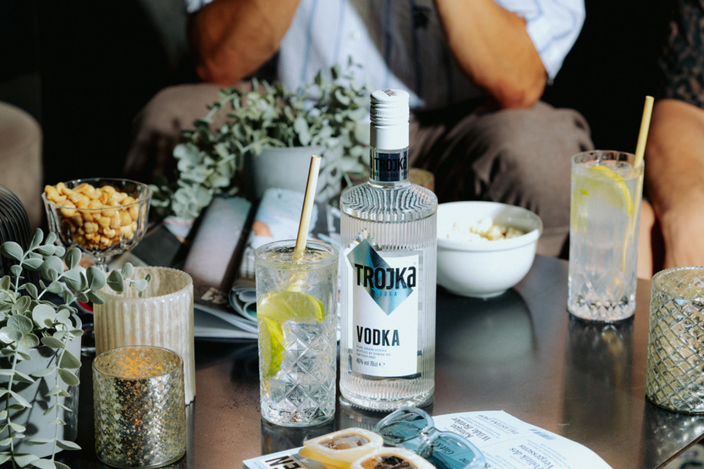 Trojka Vodka · Trojka Vodka