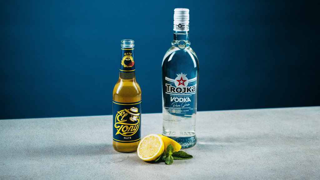 Vodka Mate (Turbo Mate) · Trojka Vodka